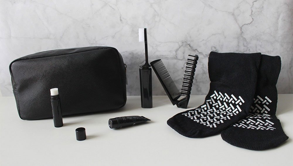 How To Pick The Right Toiletry Bag For Your Business - Avecobaggie